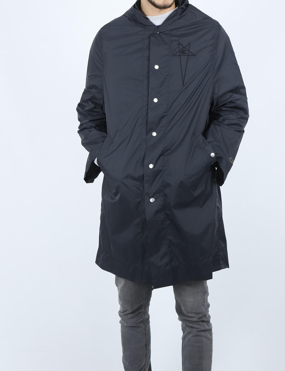 Geaca de ploaie Champion cu capse și gluga, albastru, la 149.00 Lei ...