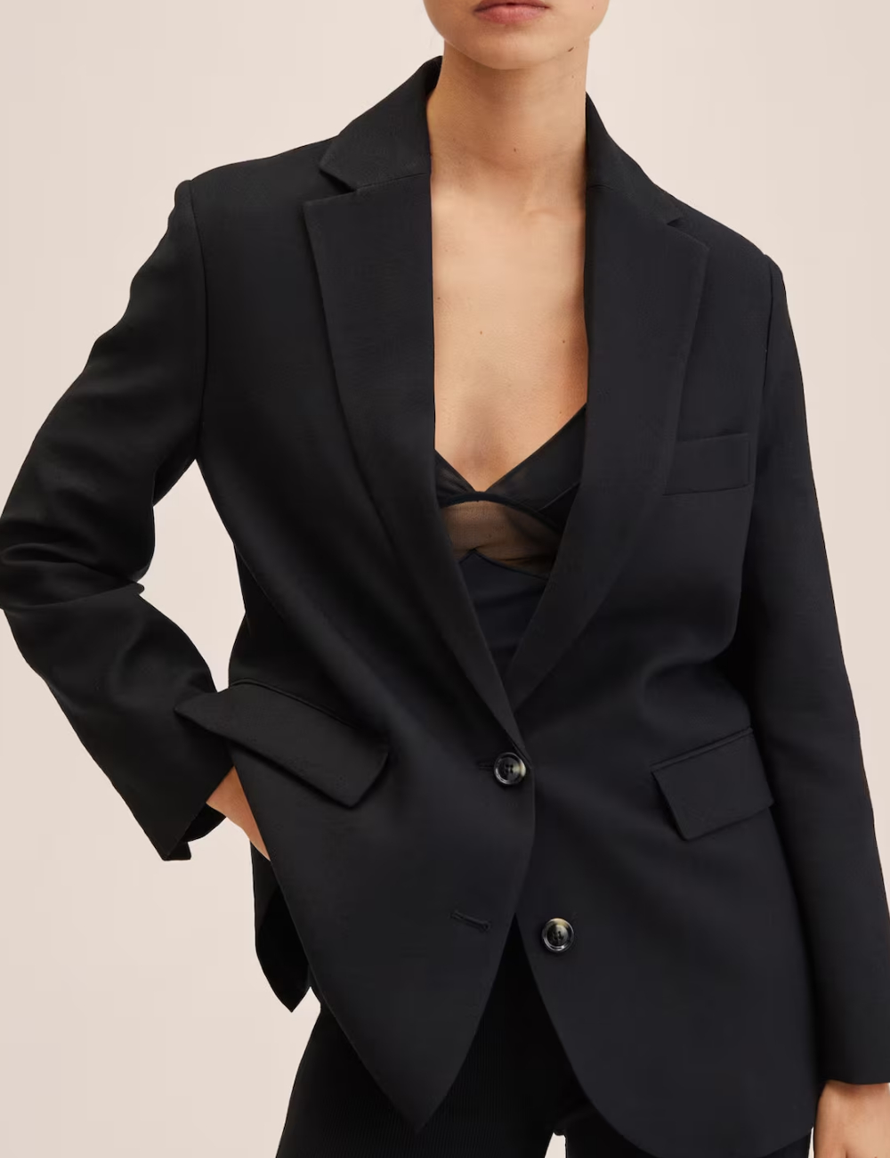 Sacou office Mango cu nasturi, negru - pl396052 | outletmag.ro