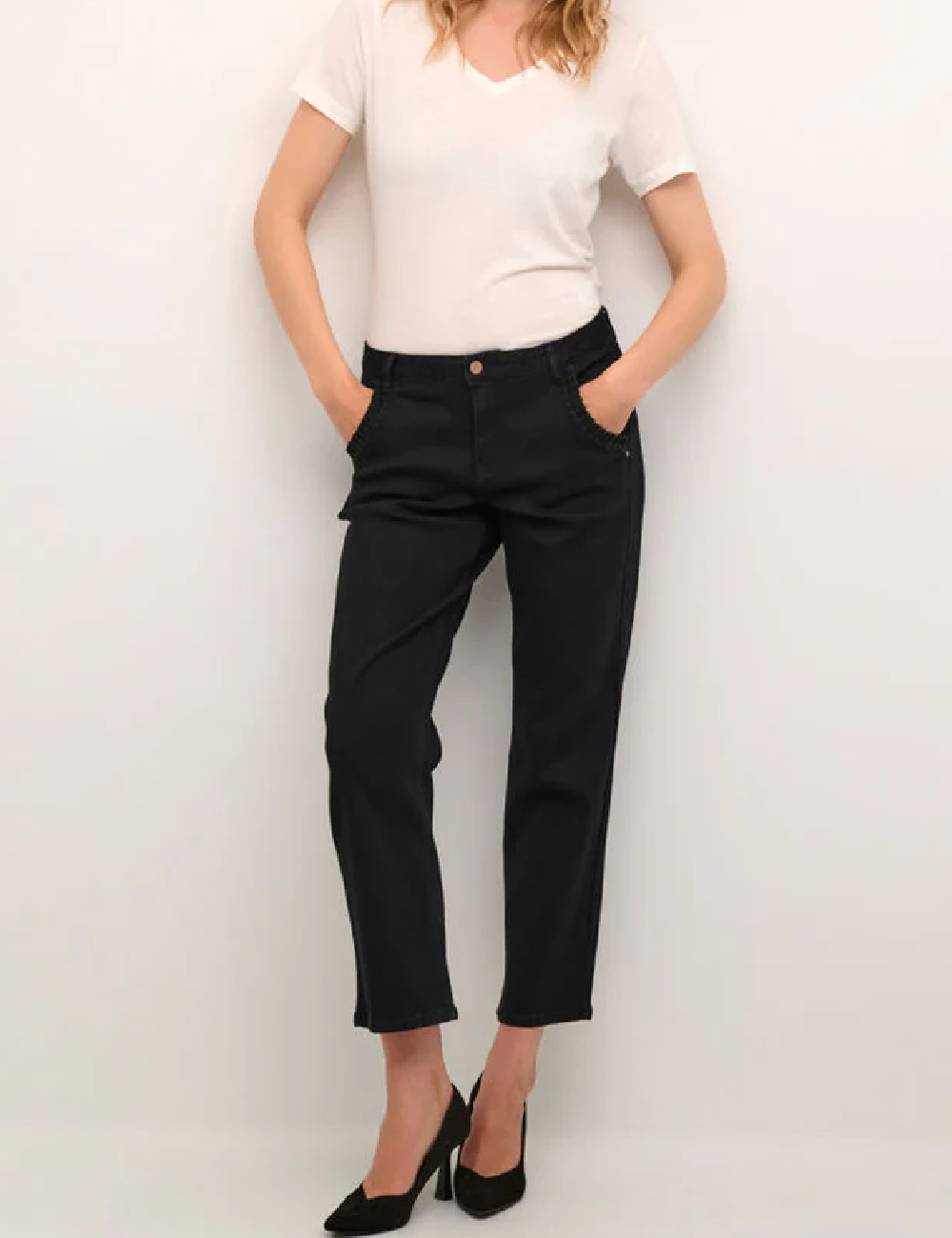 Blugi casual Cream cu capse și fermoar, negru - sa461416 | outletmag.ro