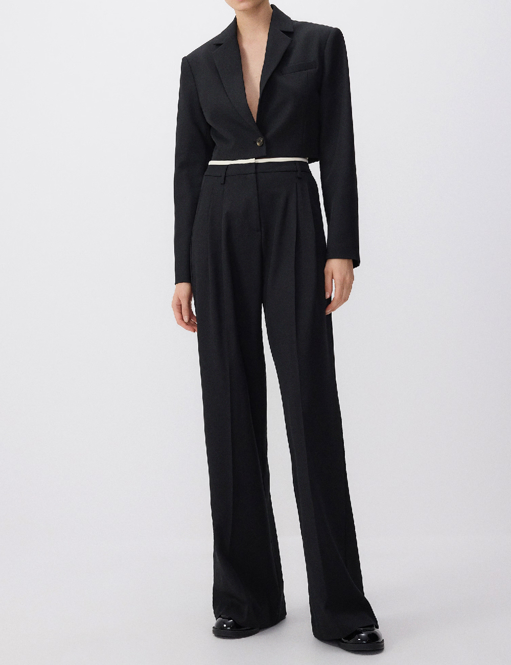 Sacou de ocazie Reserved cu nasturi, negru - t603017 | outletmag.ro