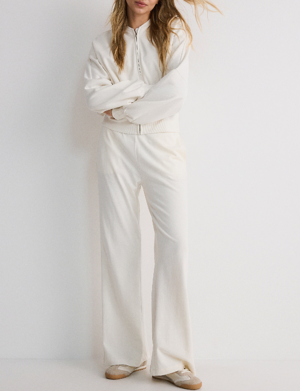 Pantaloni casual Reserved, crem - ci587128 | outletmag.ro